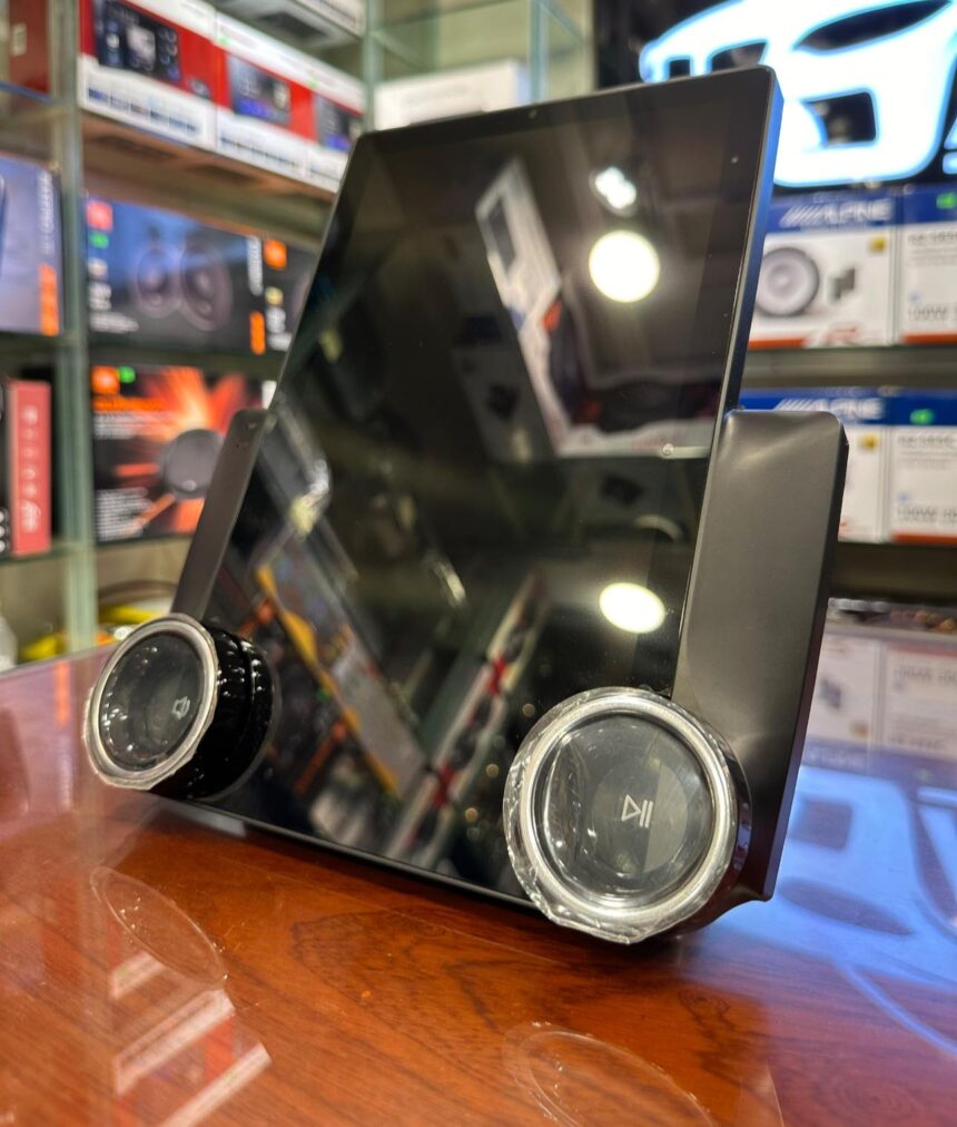 TESLA Style Dual knobs (4/64GB) Vertical Android Player - Ayon Motors